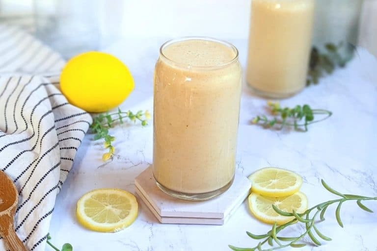 Creamy Lemon Smoothie Recipe - The Herbeevore